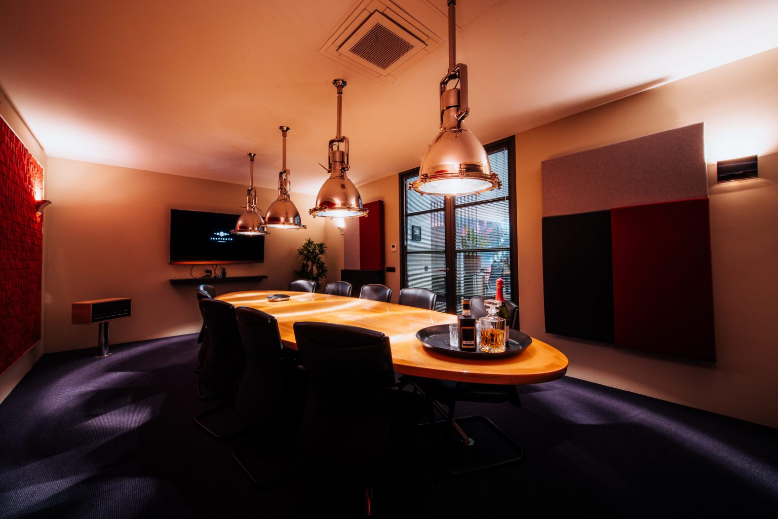 Writer rooms – Instigate Studios